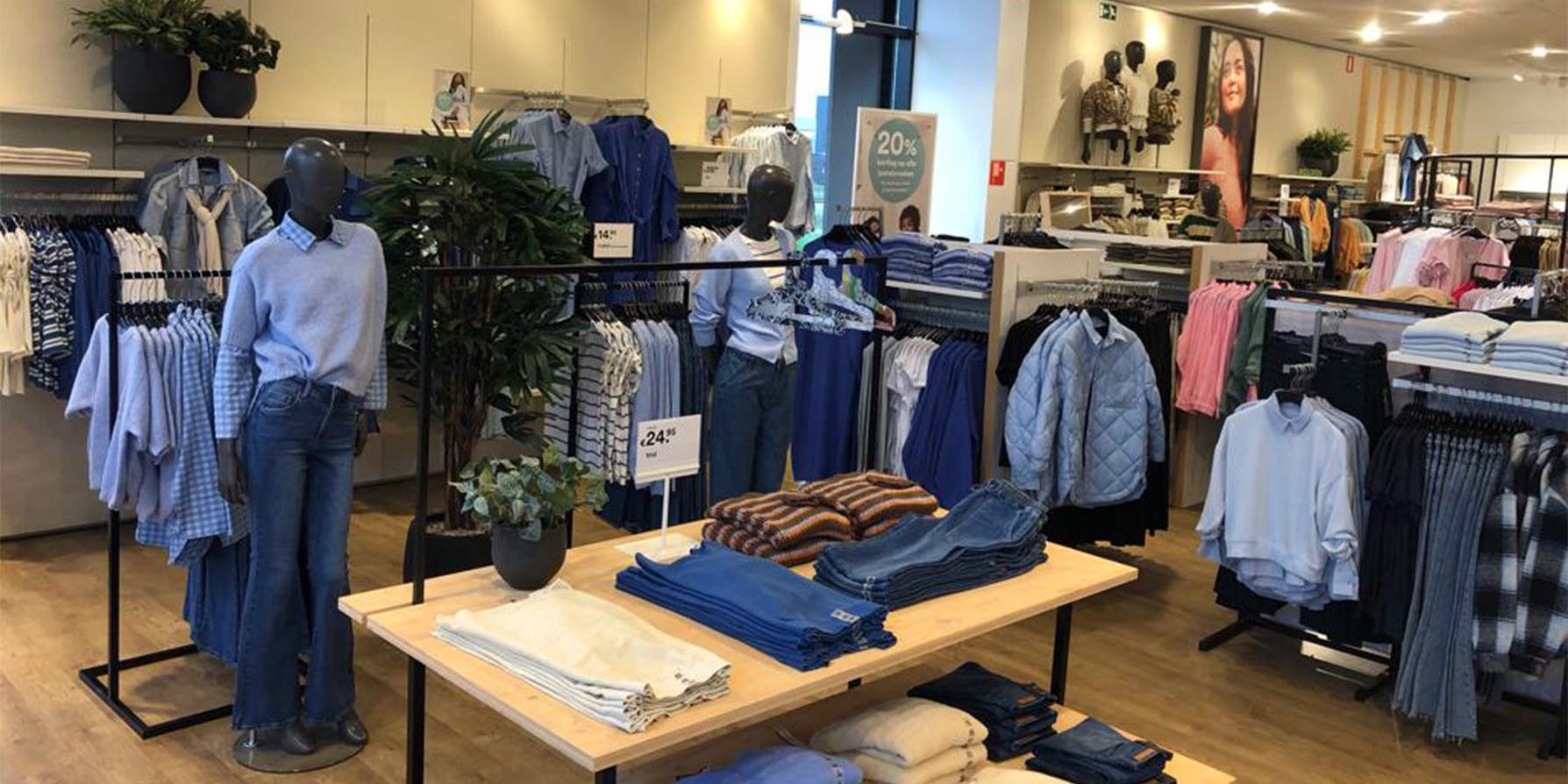 JBC - Winkel - LOKEREN